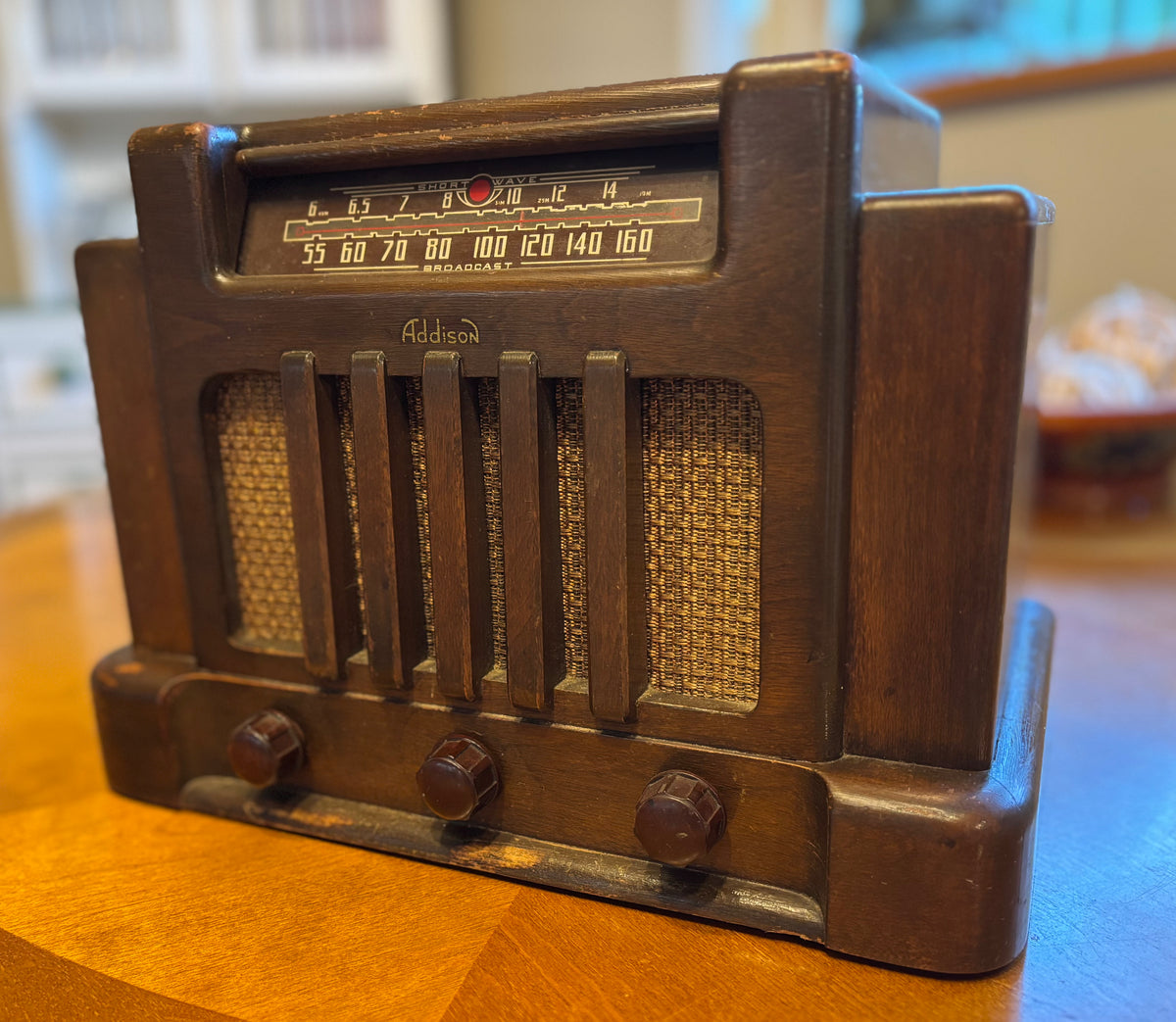 1940 Addison A5 "Courthouse" Antique Tube Radio | Antique, Retro ...