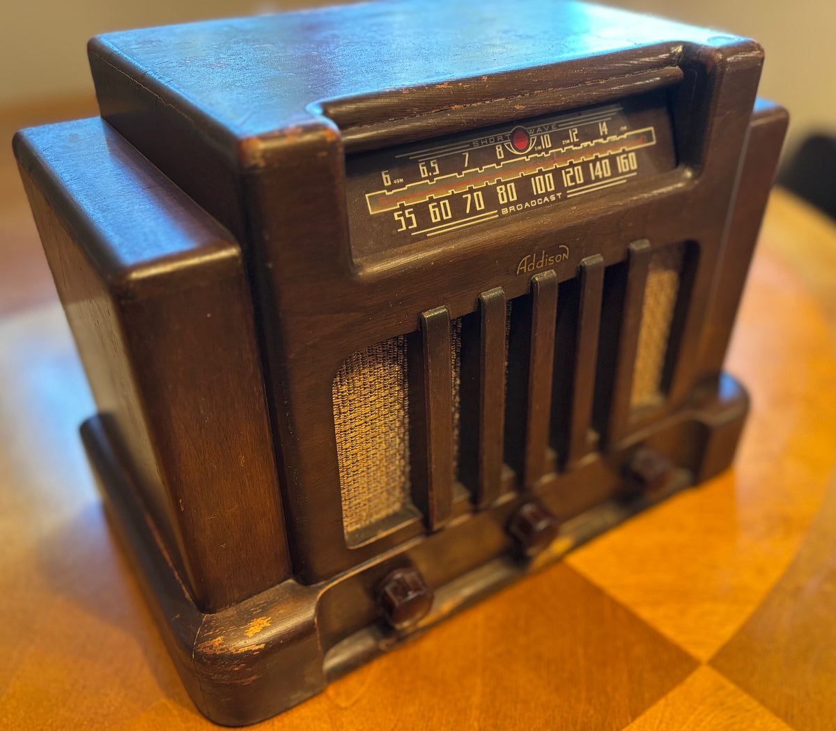 1940 Addison A5 "Courthouse" Antique Tube Radio | Antique, Retro ...