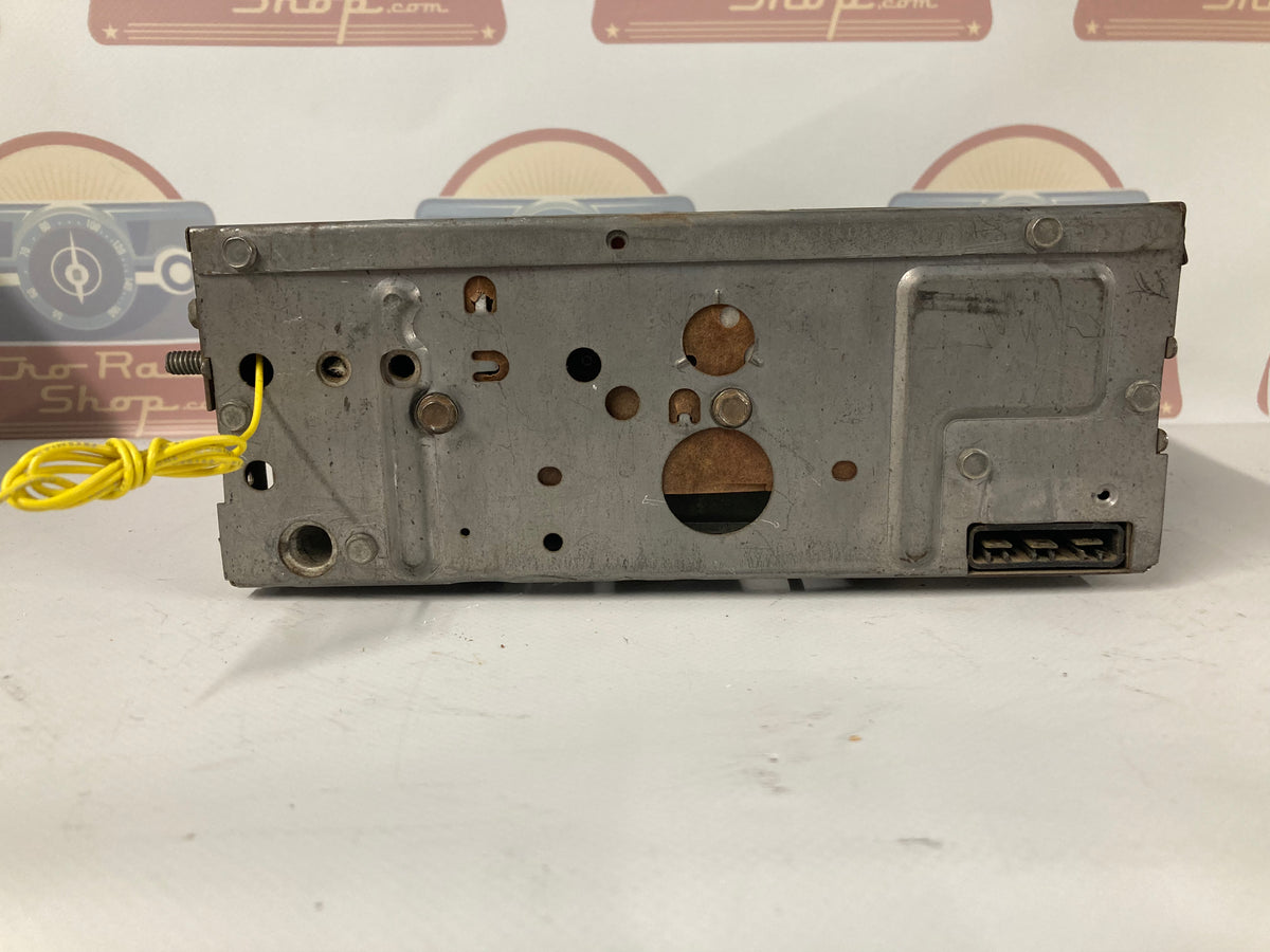 1965-66 Pontiac radio with Bluetooth and FM | Antique, Retro, Vintage ...