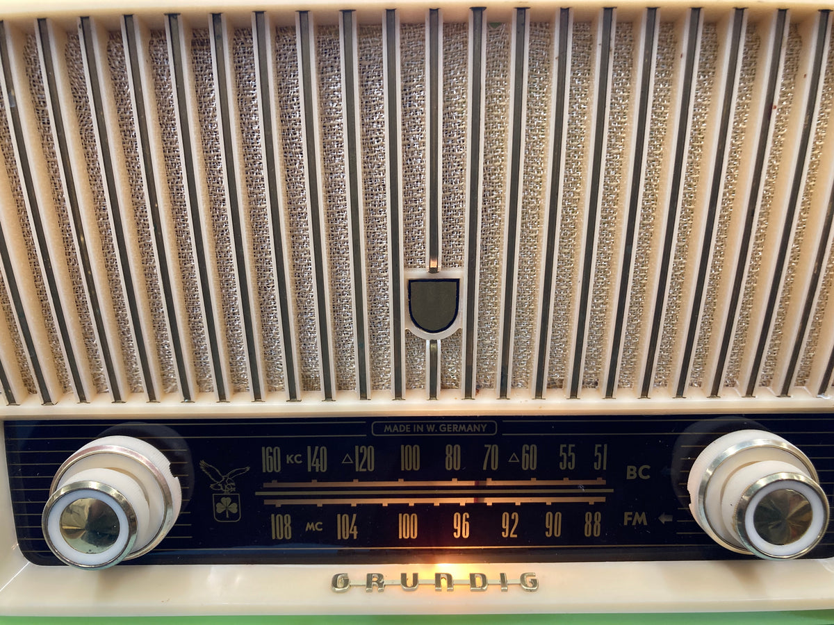 1956 Grundig Tube Radio With Bluetooth & FM Options | Antique, Retro ...