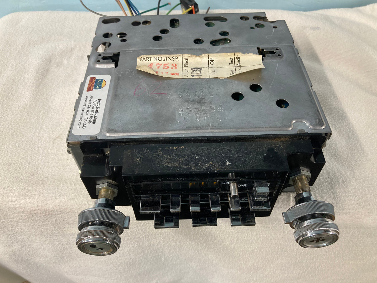 78-87 GM Delco AM FM Stereo Radio ETR Cassette Chevy C/K Truck Blazer ...