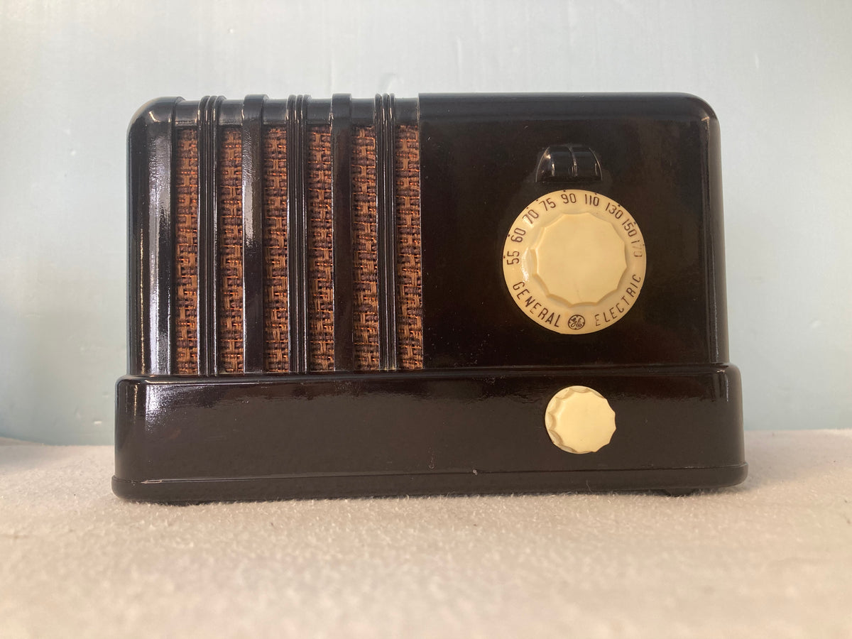 1952 General Electric C-400 Tube Radio With Bluetooth & FM Options ...