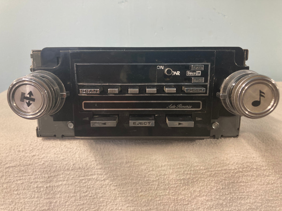 78-87 GM Delco AM FM Stereo Radio ETR Cassette Chevy C/K Truck Blazer ...